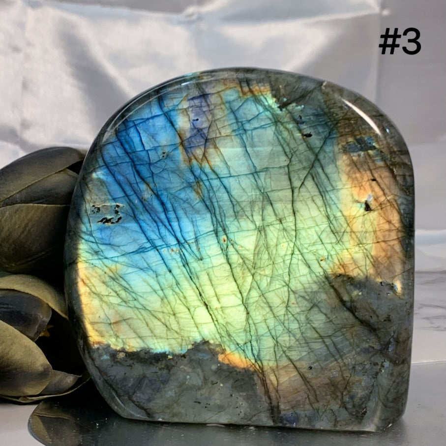 Big Labradorite Freeform – zaiencrystal.com