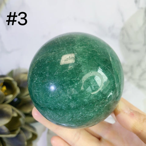 Green Strawberry Quartz Spheres – zaiencrystal.com
