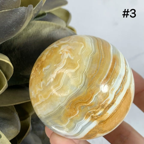 Light Blue Onyx Sphere – zaiencrystal.com