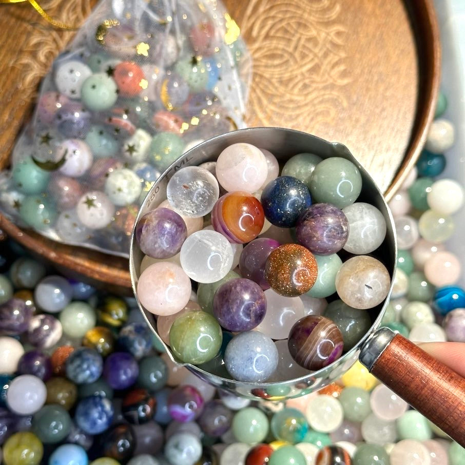 Small Spheres Confetti – zaiencrystal.com