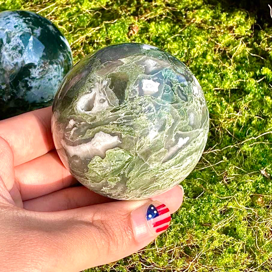 Moss Agate Sphere – zaiencrystal.com